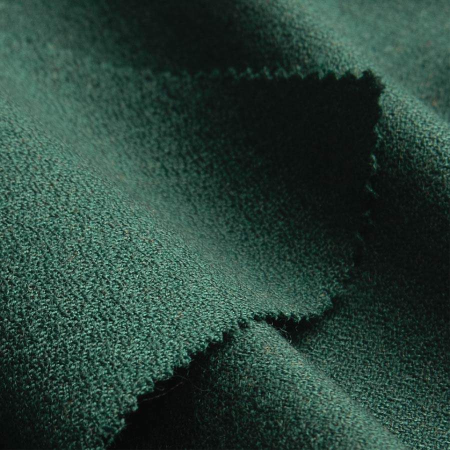 Caralana pinie, Reststück 300 cm, Krepp Stoff, smaragdgrün,