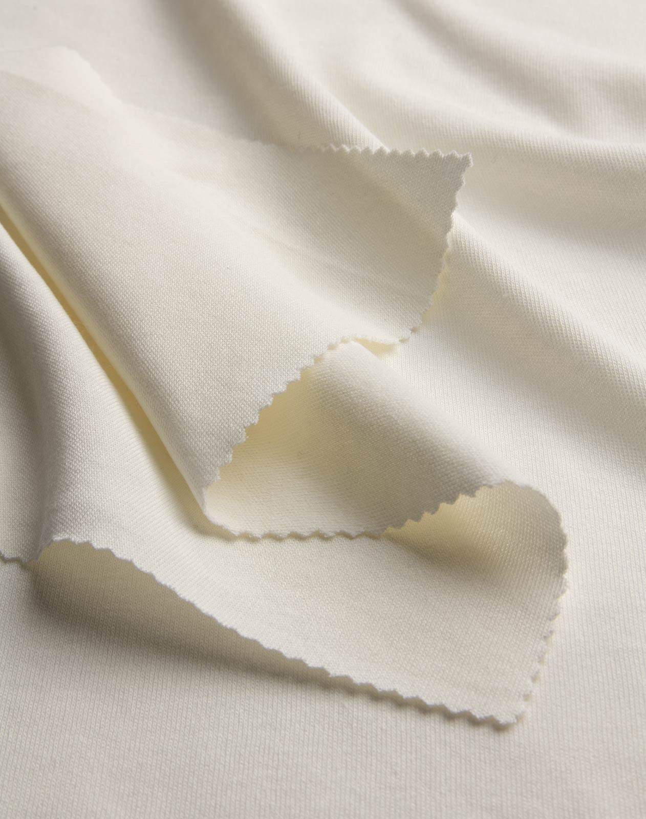 Eleana antique white, Reststück 250 cm, Interlock-Jersey Sto...