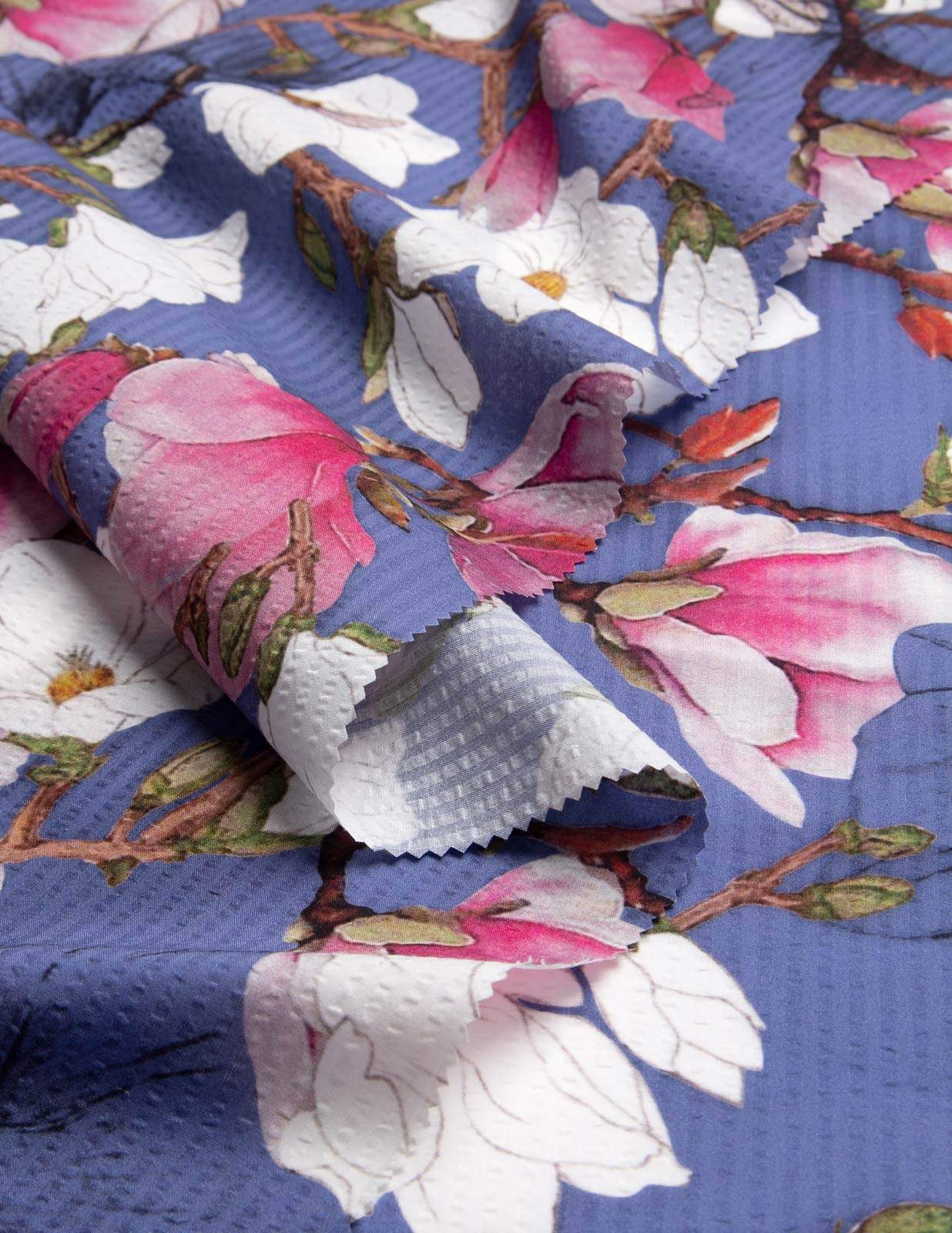 Magnolia, Reststück 300 cm , mit Fadenverdickung auf den ers...